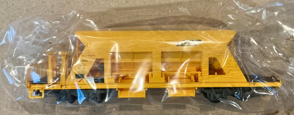 BEMO H0e 9mm 2287-124 - Fad 8724 Kiestransportwagen “BAS” RhB Railway ...